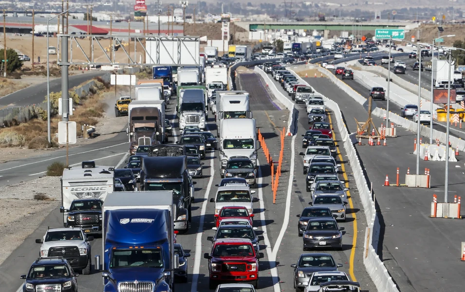 California launches first smart freeway pilot on I-15 in Temecula