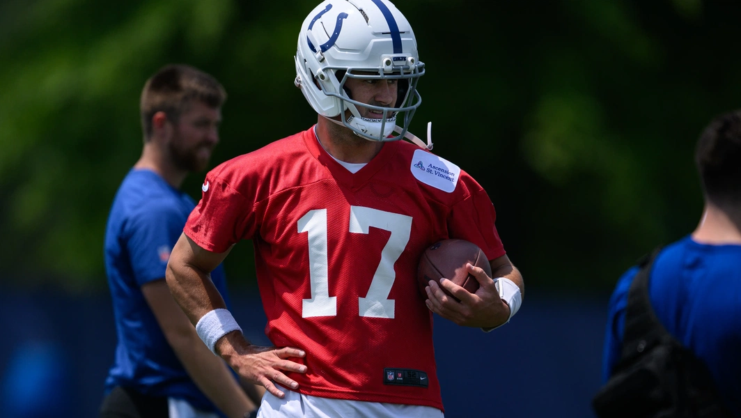 Colts sign veteran QB Easton Stick, waive Seth Henigan