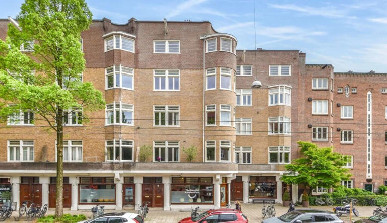 Foto’s: Dionne Stax zet Amsterdamse woning te koop en mikt op ruime winst