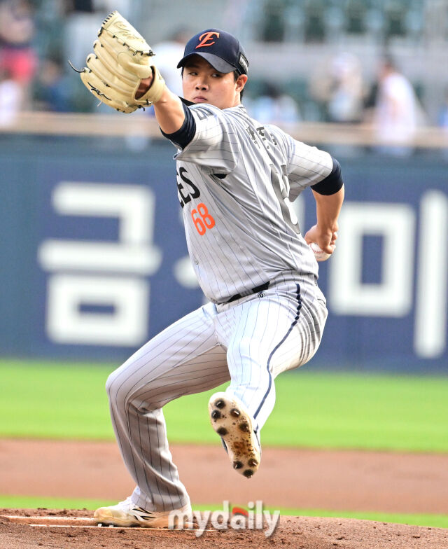 [MD포토] 박준영 '역동적인 투구'