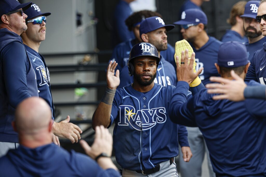 Rays players sign ball for fan who returned Kerry Carpenter’s home run
