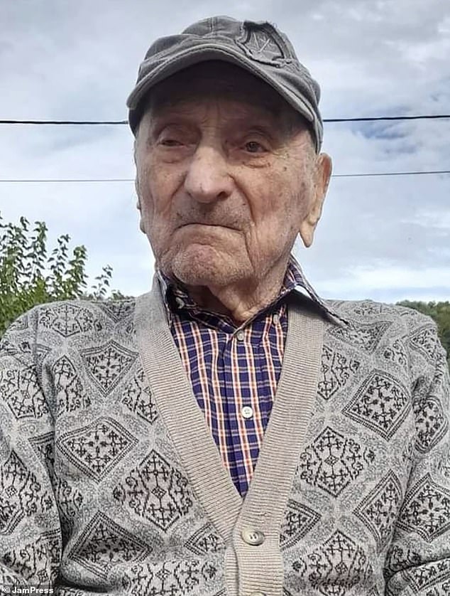England's oldest man dies aged 109 - after only retiring from family ...