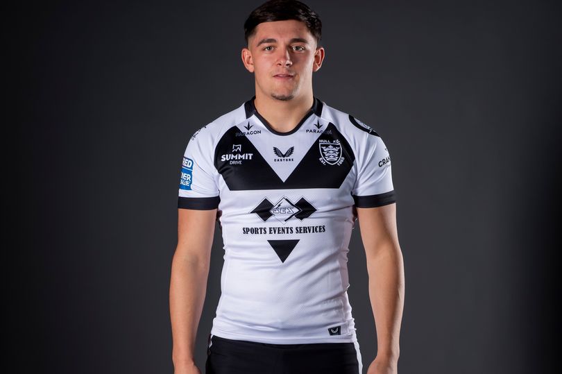 Hull KR complete signing of young Hull FC centre with immediate effect