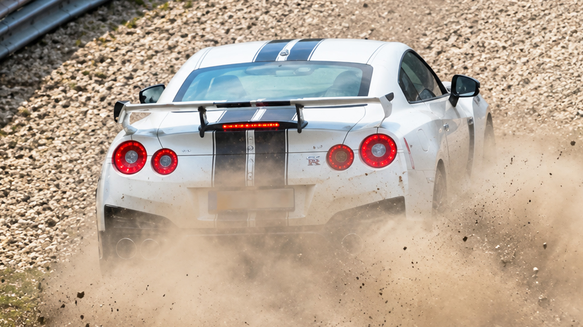 Legendary GT-R shows its limits at the Green Hell