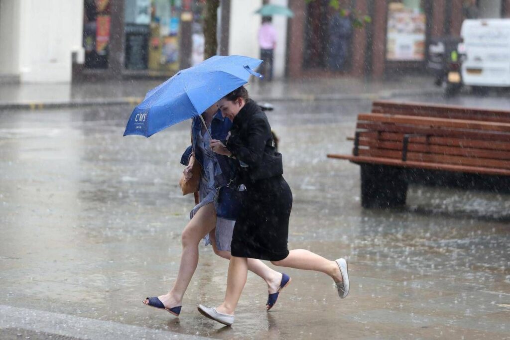 Meteo, Italia divisa a metà: forti temporali al Nord, soleggiato al ...