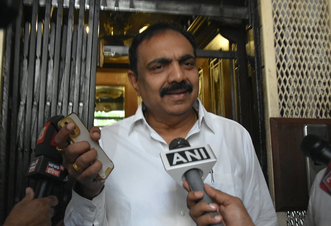 Bogus Ladki Bahin beneficiaries row: NCP (SP)'s Jayant Patil demands ...