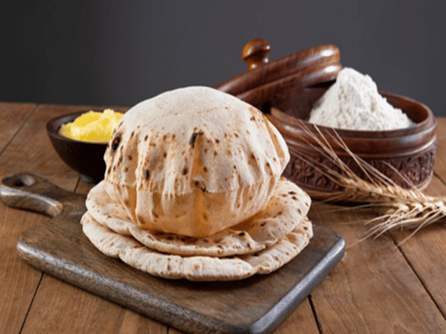 High-protein roti recipe: Make these rotis by combining chickpeas and ...