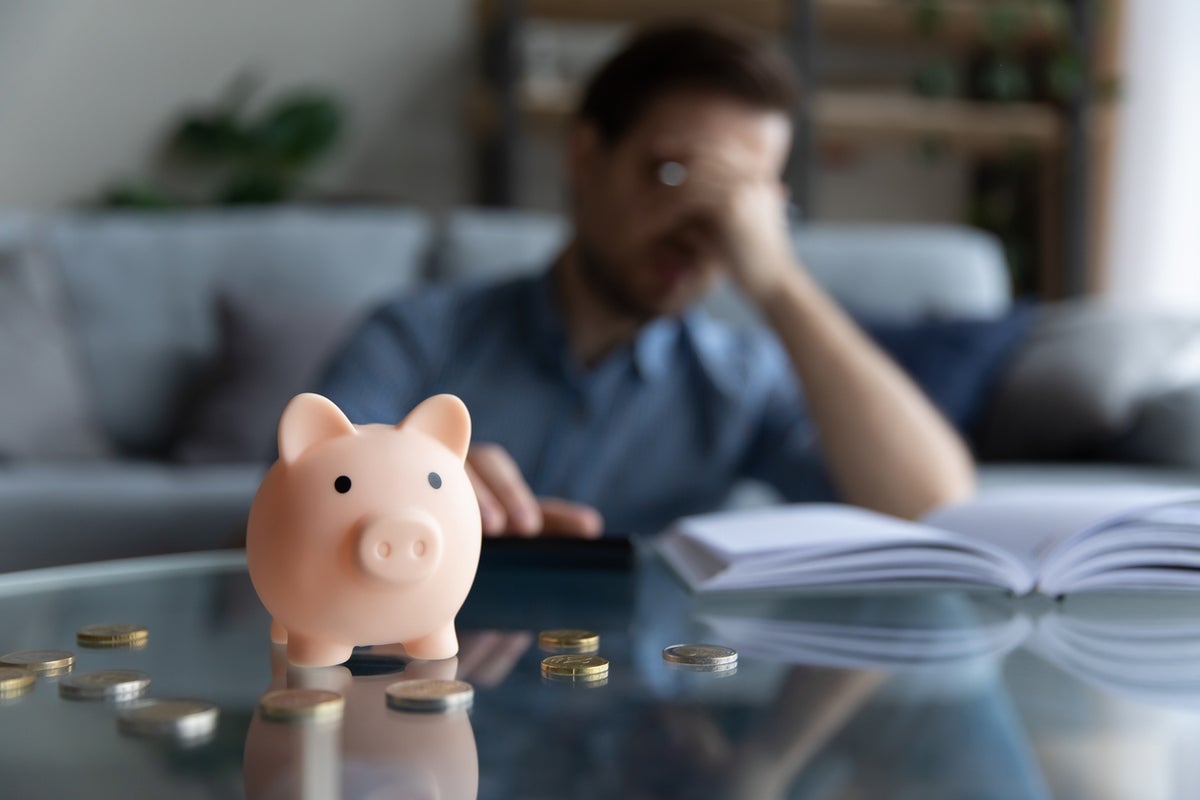 Five reasons why people earning high salaries still feel broke