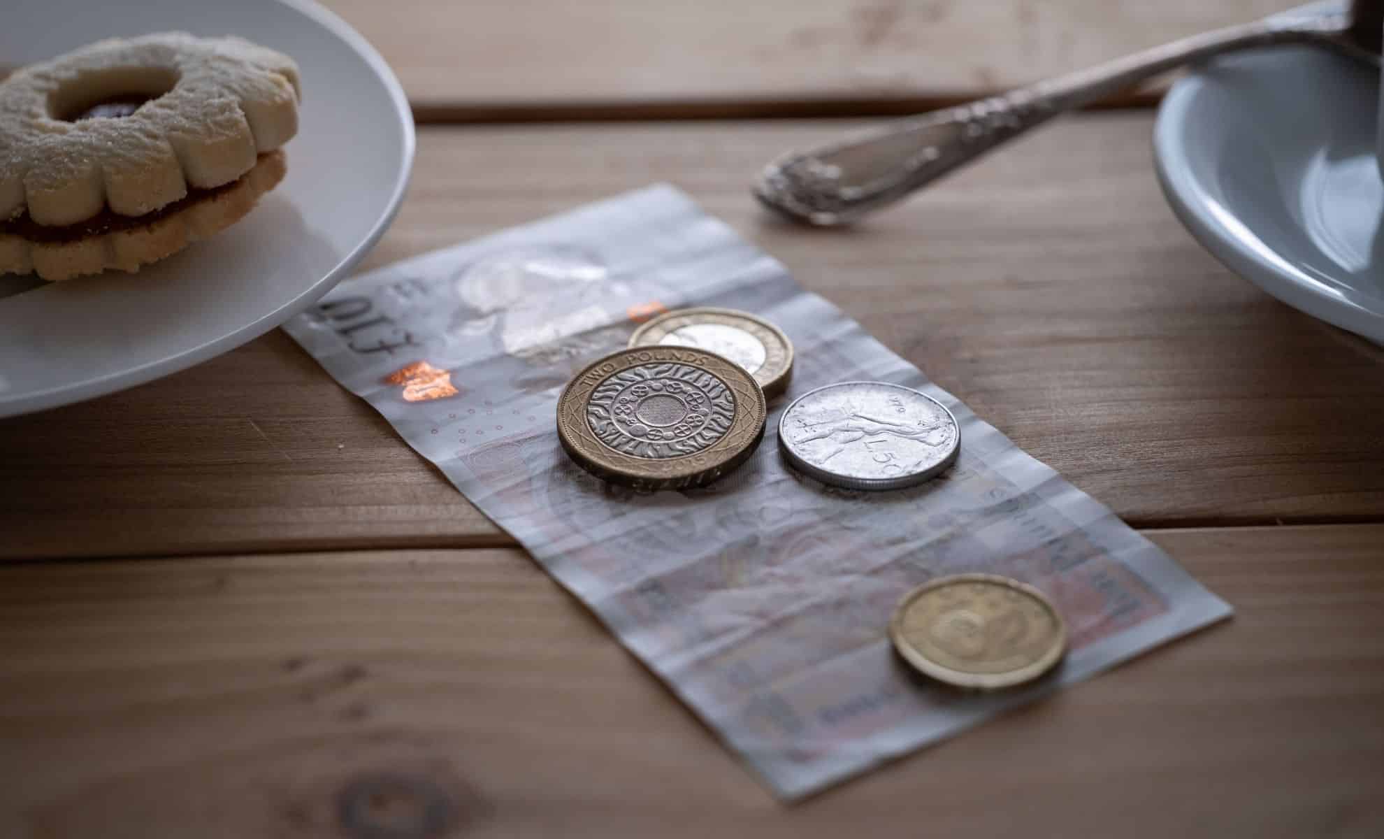New government payment offers £332 boost to qualifying households