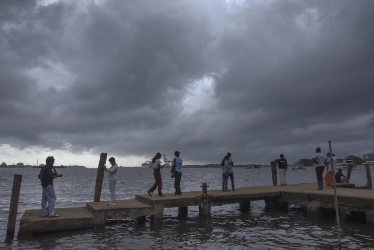 Southwest monsoon expected to onset over Kerala around June 4: IMD