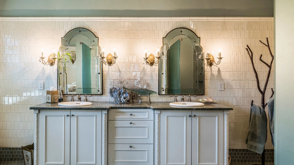 Small bathroom glow-up with floating vanities