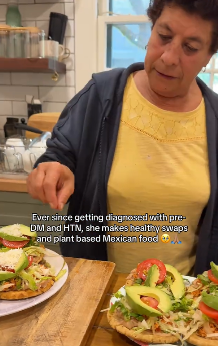 Relatable family humor: Mexican mom kitchen moments