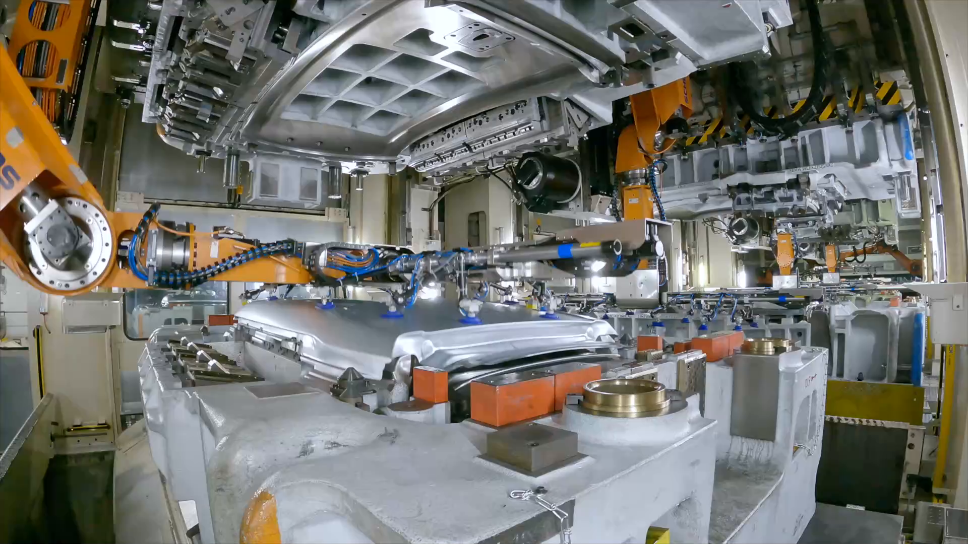 Produktion des MINI Countryman im BMW Group Werk Leipzig