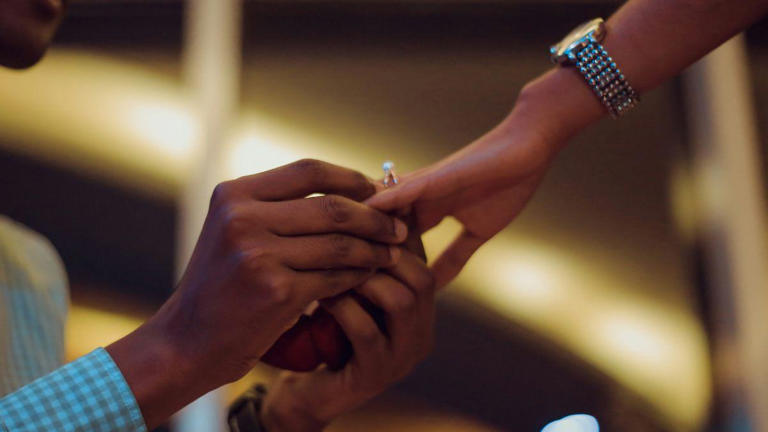 Bruno Mars fan's 'Marry You' proposal turns Toronto concert into real ...