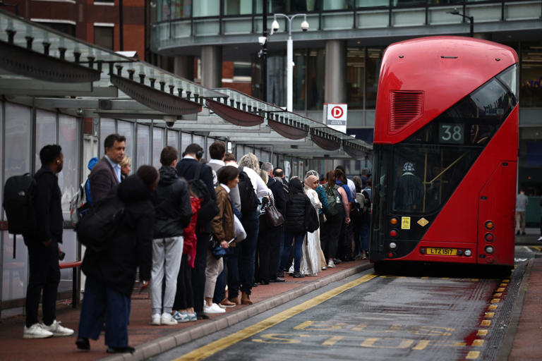 London Tube strikes live: Elizabeth Line hit by delays