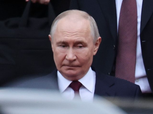 Ukraine-Krieg: Putins Truppen gestoppt - Ukraine dreht erstmals seit ...