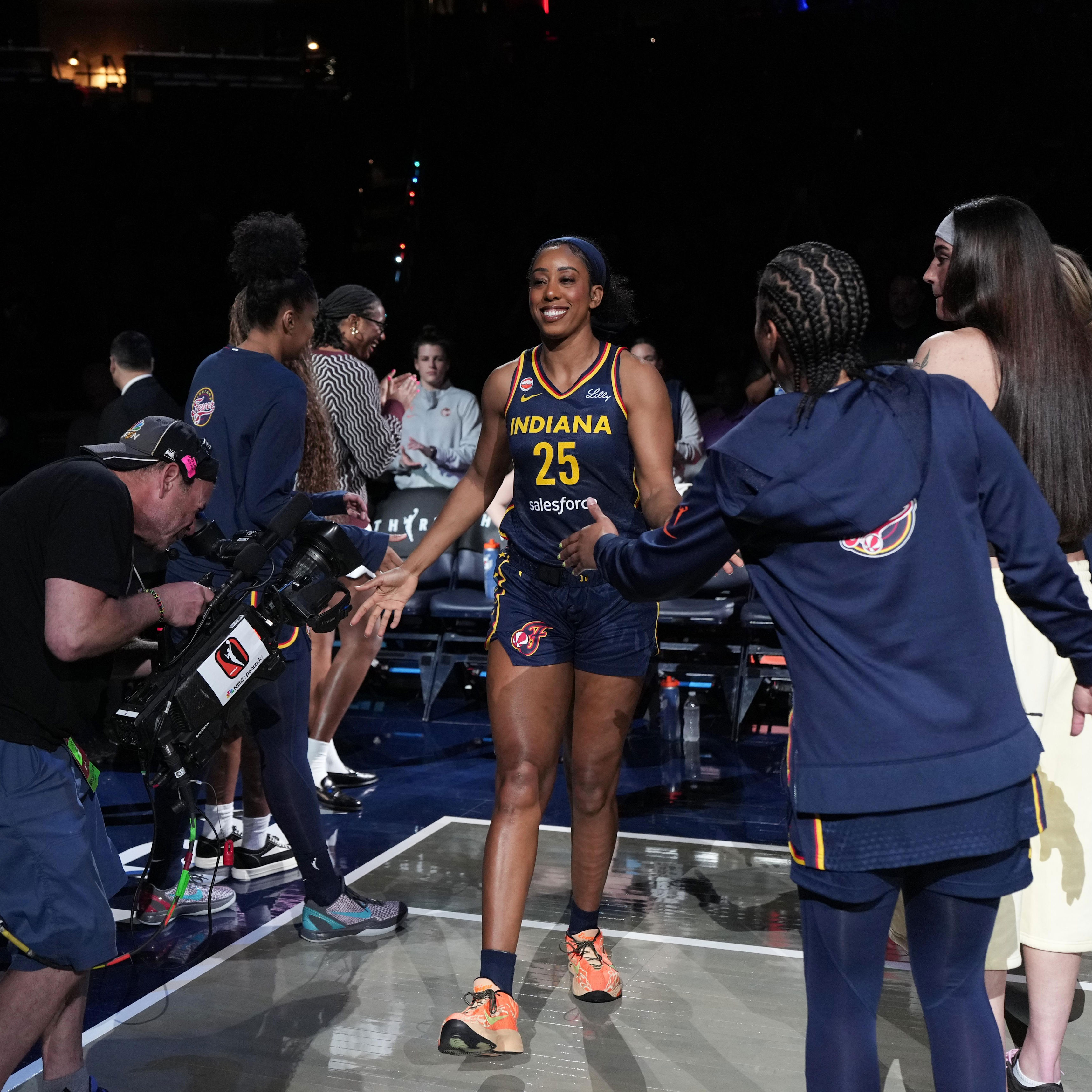 WNBA fantasy grab bag: Don’t miss out! Make sure you add the ...
