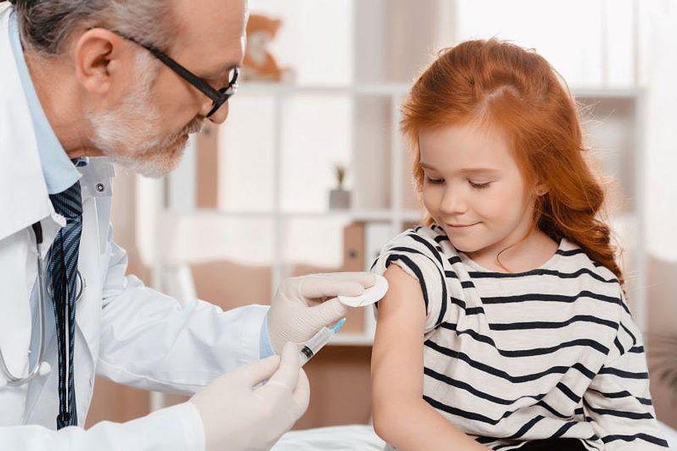 Childhood flu shots prevent millions of cases, study finds
