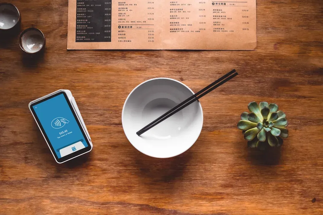The Flat Five: Why tipping a flat $5 no matter the bill is a huge red ...