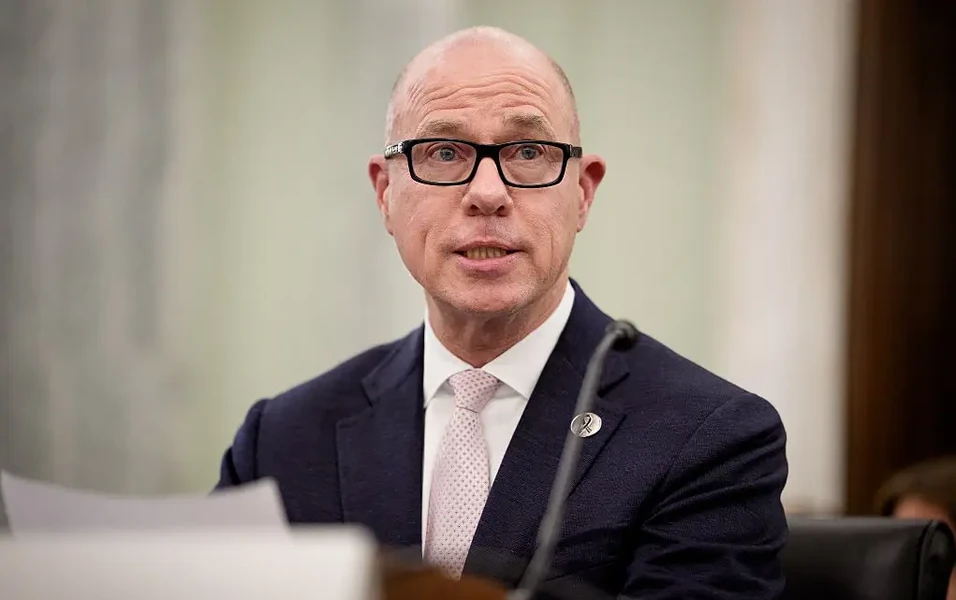 FAA and TSA tighten enforcement on passenger safety rules