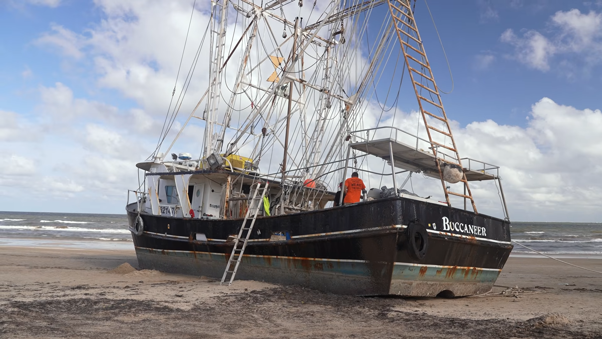 One final attempt to save a 200,000-pound giant... caught on camera
