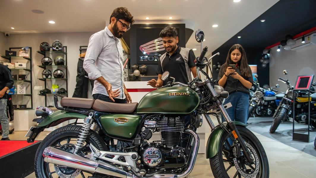 15 vintage motorcycles that struggle to hold value