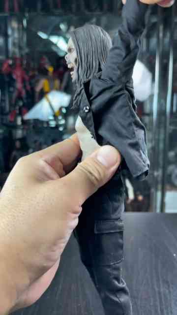 Satisfying ASMR with Morbius figure