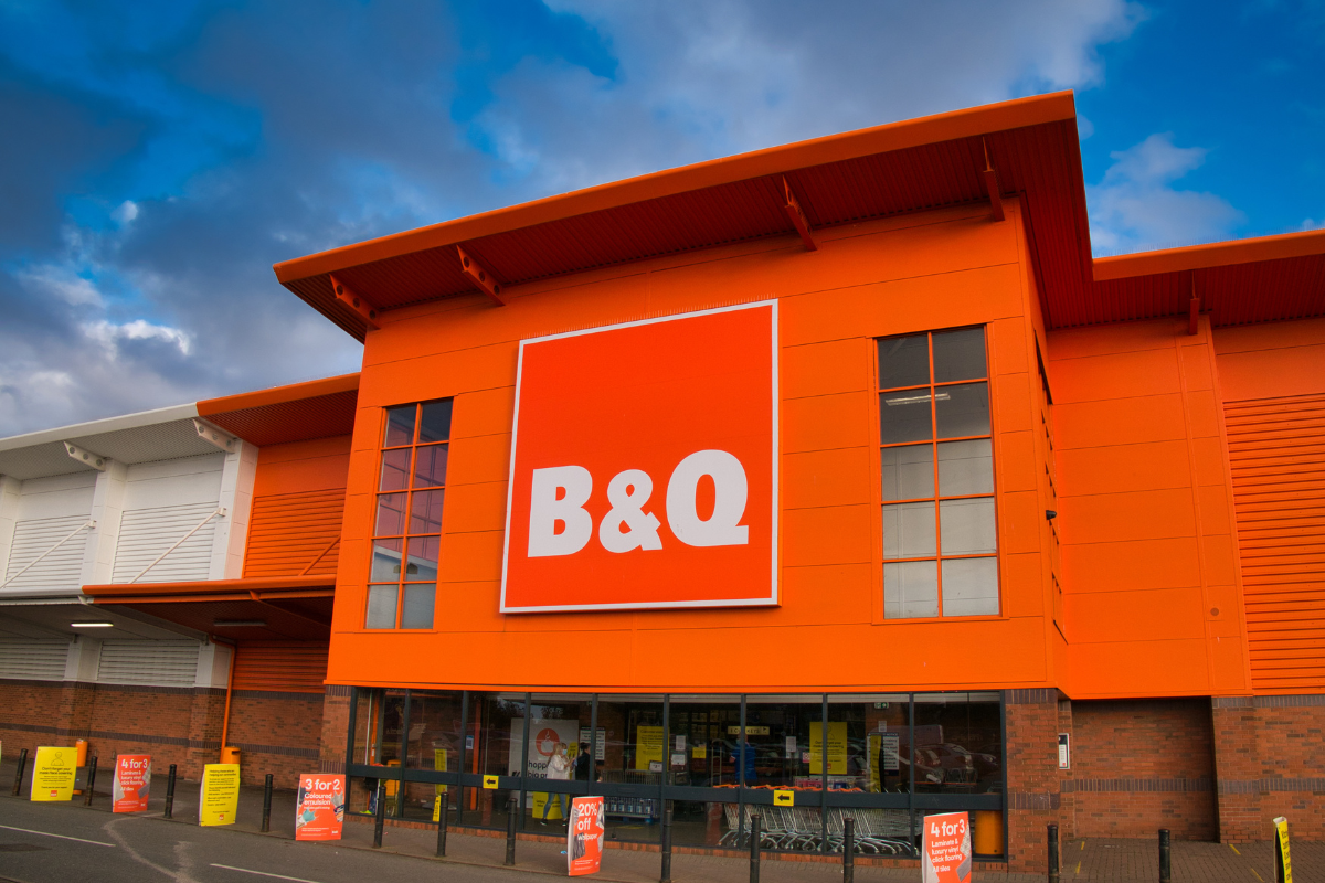 Say goodbye to bulky sofas, B&Q's outdoor daybed is 'very comfortable ...