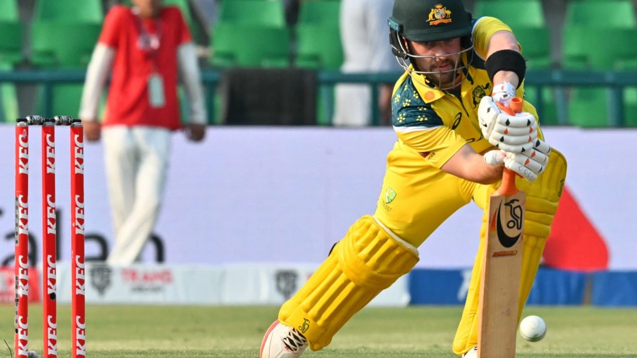 Pakistan vs Australia 2nd ODI live score: Josh Inglis solid but ...