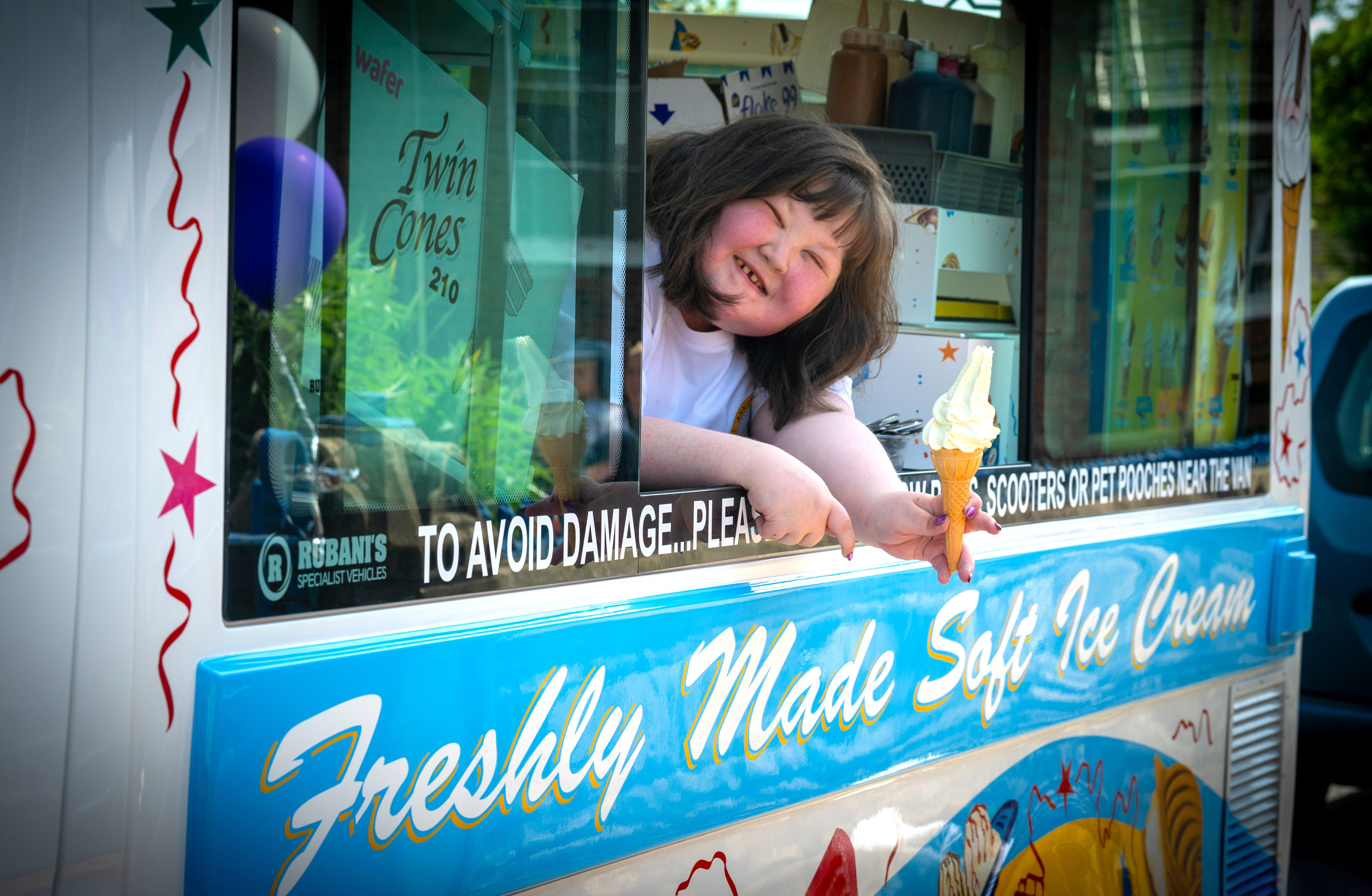 Teen with ice cream dream scoops hundreds and melts hearts for Derian ...