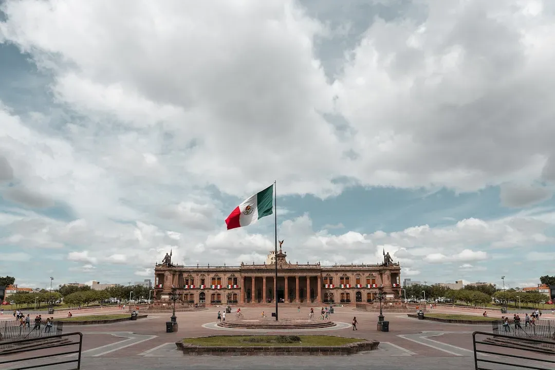 6 countries where Americans are relocating to escape financial stress