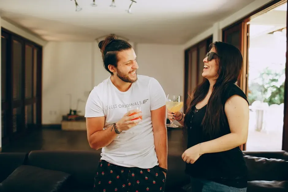 9 things you'll always notice in couples who've been together for decades