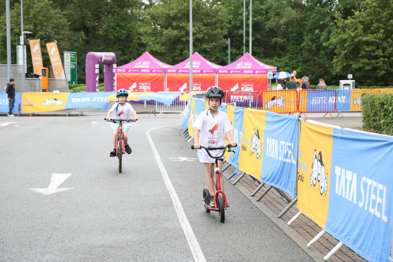 Kids of Steel returns to Corby as 1,200 schoolchildren enjoy swim ...