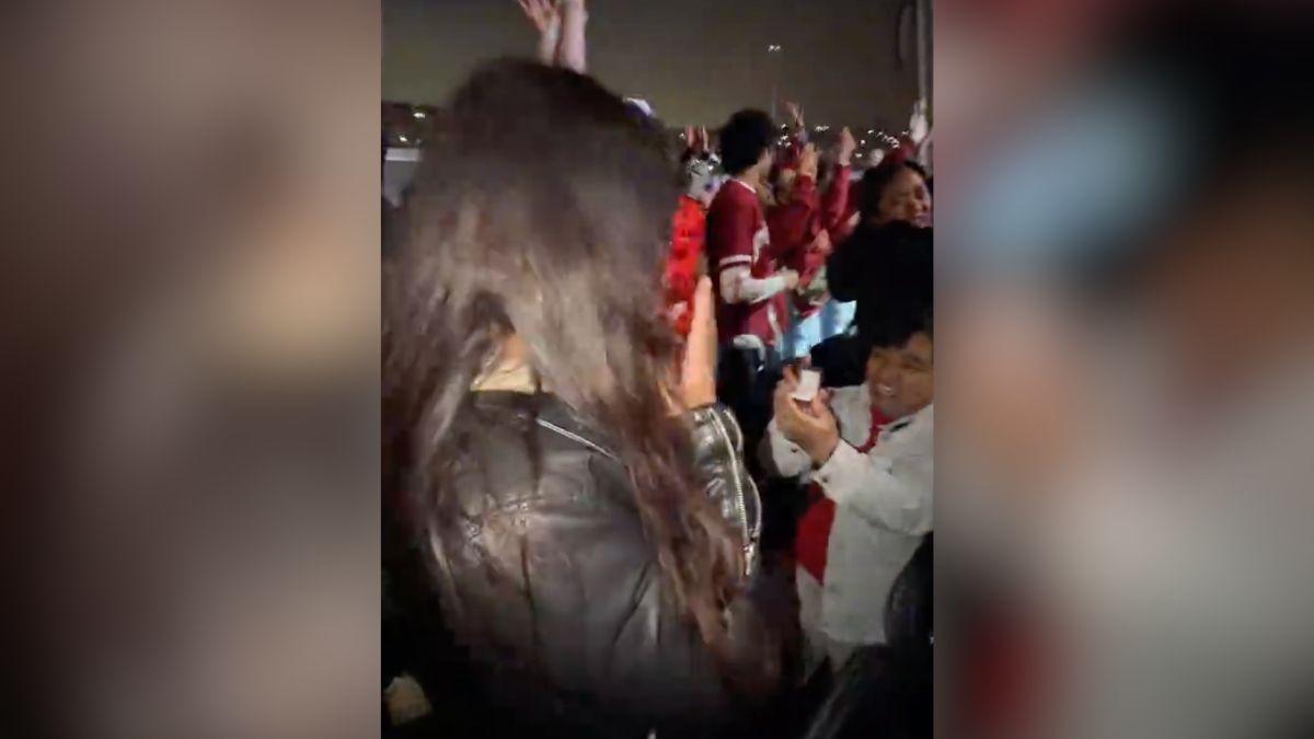 Bruno Mars fan's 'Marry You' proposal turns Toronto concert into real ...