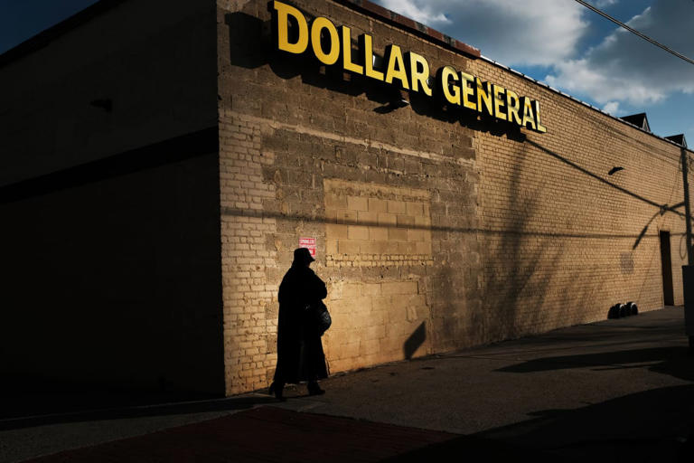 Dollar General stock rises. It’s been a good earnings season for dollar ...