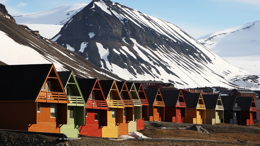 18 extraordinary places people call home