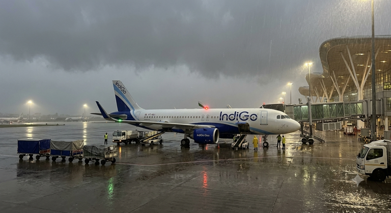 IndiGo issues travel advisory for Bengaluru flights as bad weather ...