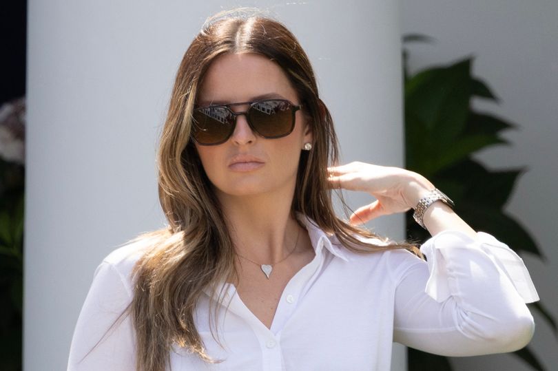 Donald Trump's 'most beautiful' advisor unveils tribute to him after ...