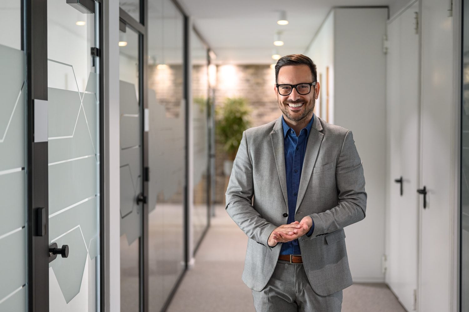 A $720,000 income portfolio that pays like a part-time consulting ...