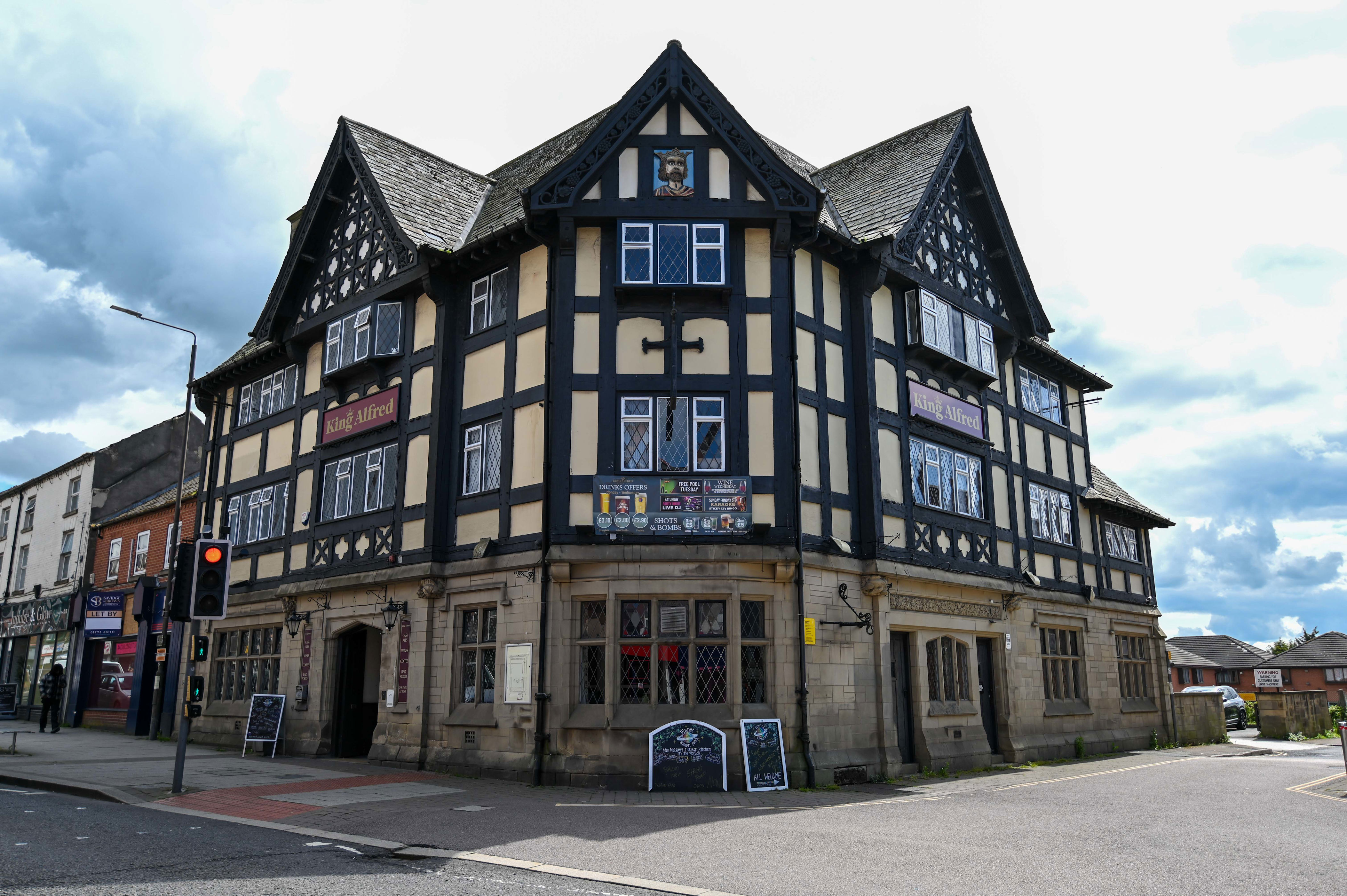 Iconic King Alfred pub closes for six-figure revamp