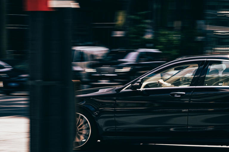 Rapper who sued Lyft for refusing ride over weight has new solution