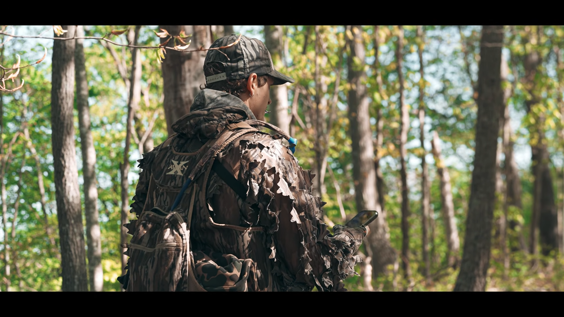 This video shows the close calls that haunted a Kentucky turkey hunt