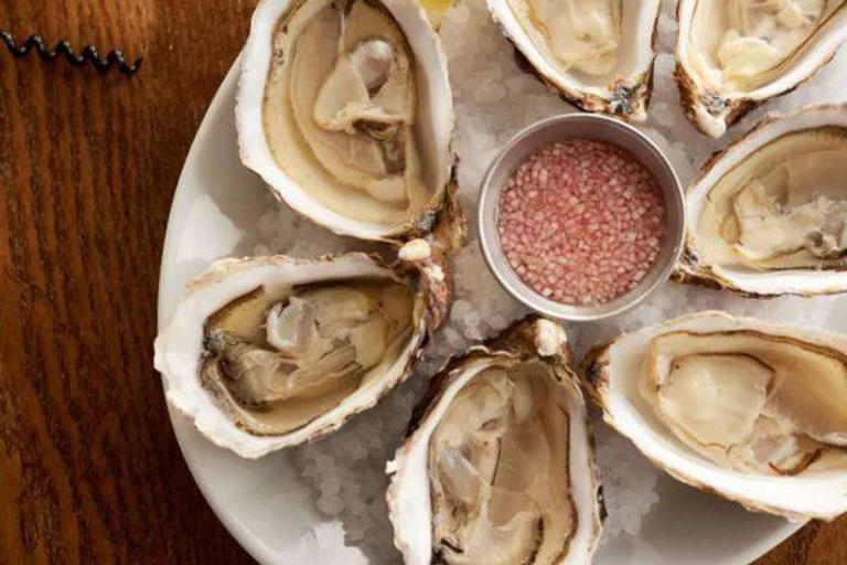 I work at seaside restaurant loved by Gordon Ramsay – customers praise ...