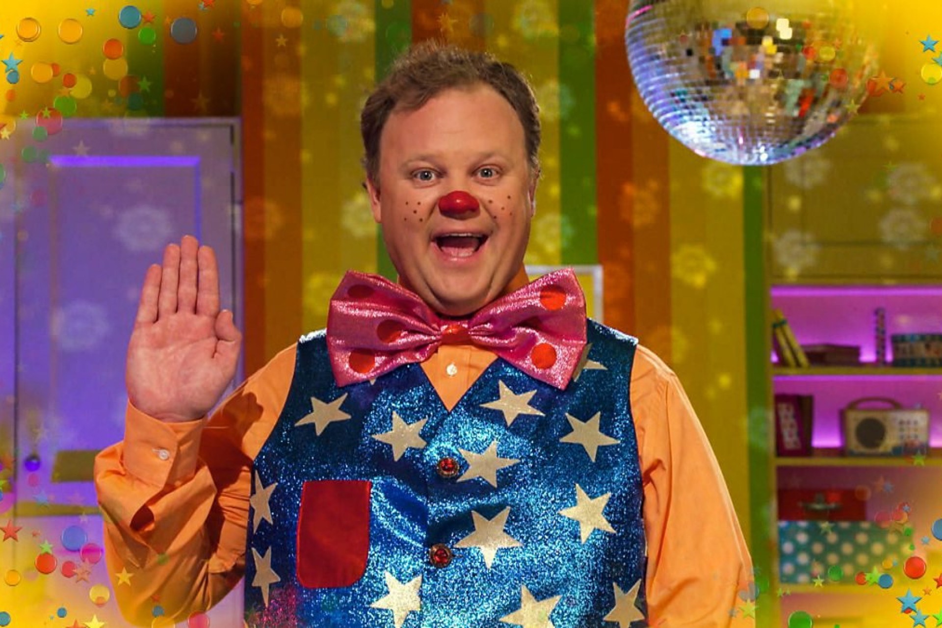 Inside the life of Mr Tumble icon Justin Fletcher — from £2.5m mansion ...