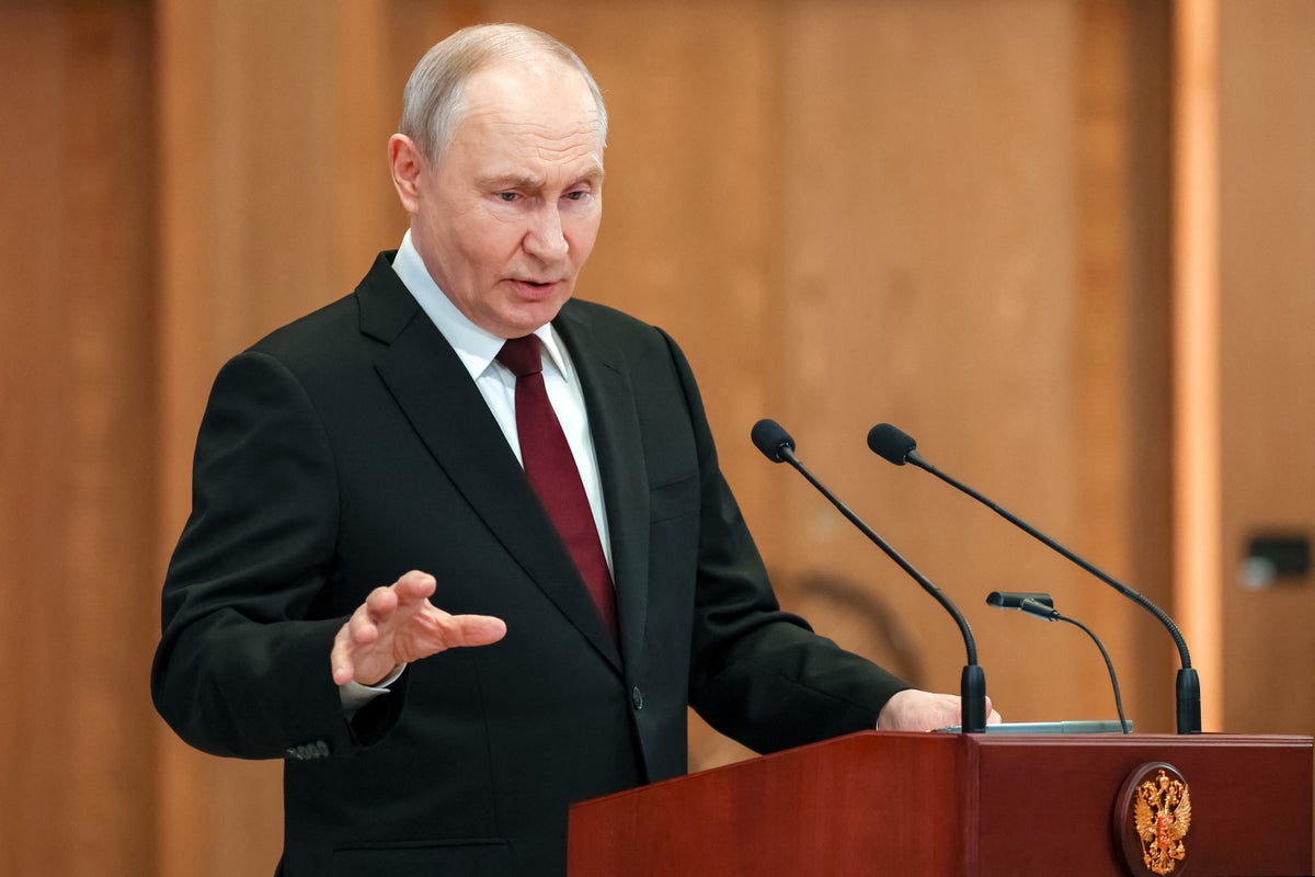 Vladimir Putin is warned that cost of Ukraine war is 'unsustainable'