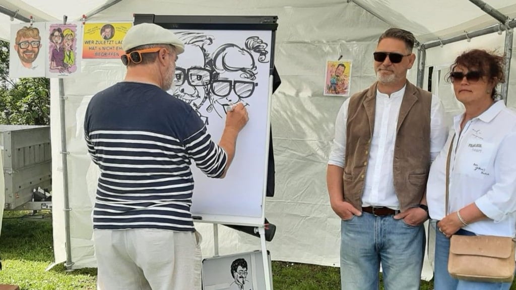 Der schnelle Egon (67) überrascht auf Hochzeiten und Dorffesten die Gäste
