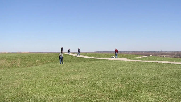 Cahokia's lost civilization: The ancient mystery that still haunts ...