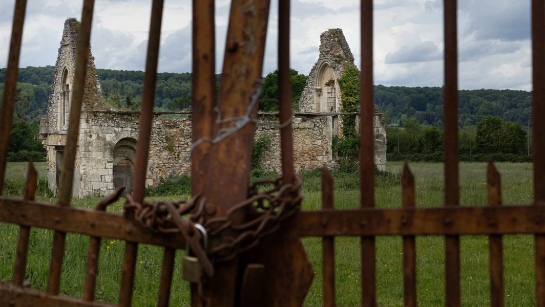 12 lost mansions and their forgotten histories