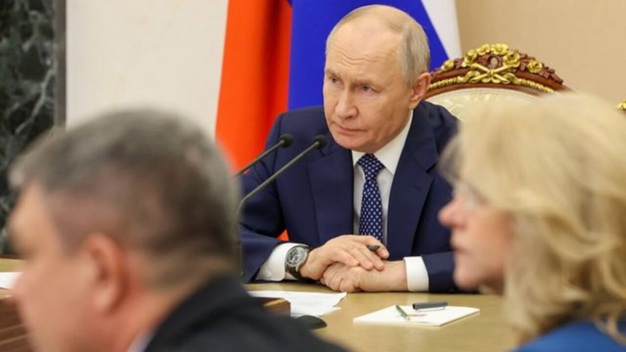 Gegen Wladimir Putin rebellieren führende russische Wirtschaftsbosse ...