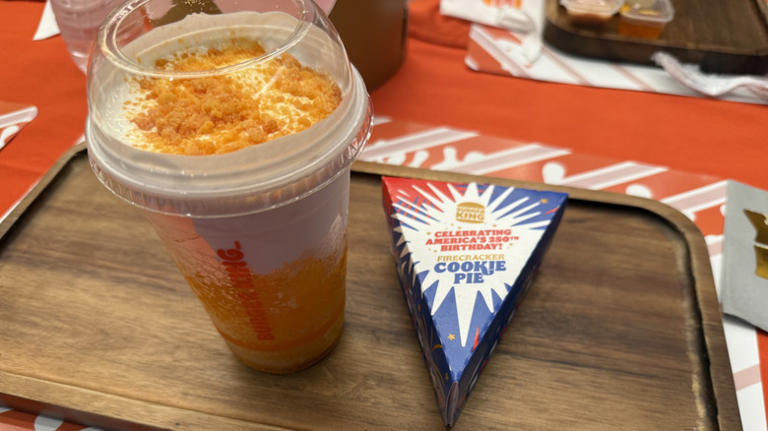 Review: Burger King's orange dreamsicle and firecracker cookie pie are ...